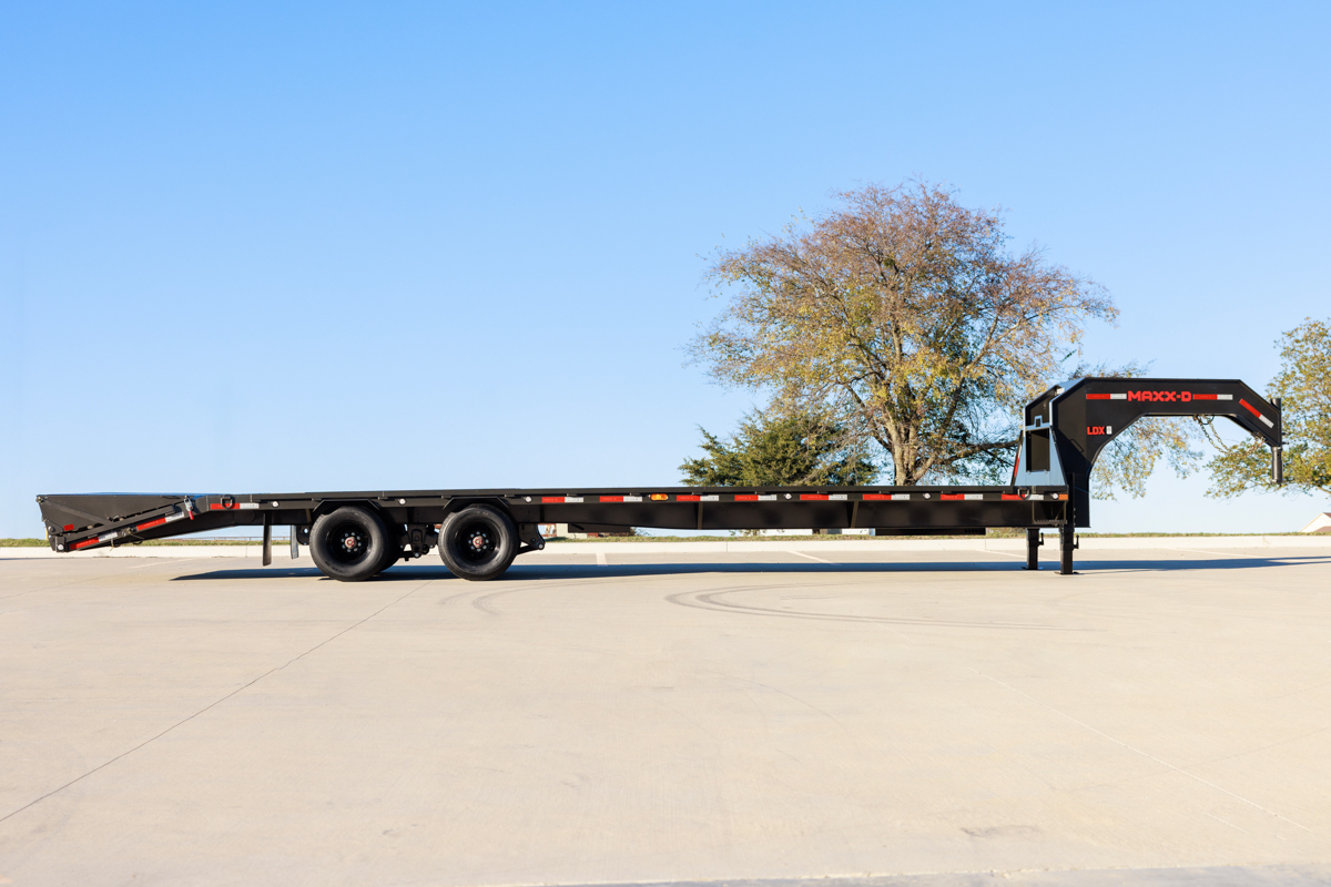 LDX LOW PROFILE TANDEM DUAL FLATBED GOOSENECK