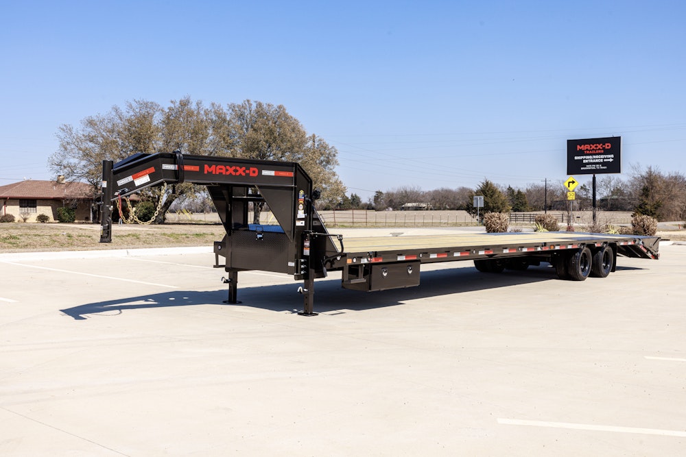 LKX LOW-PRO TANDEM DUAL FLATBED TRAILER