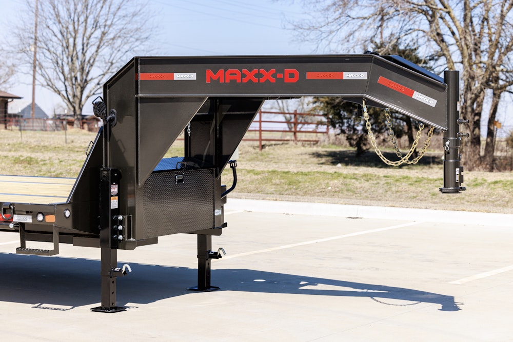 LKX LOW-PRO TANDEM DUAL FLATBED TRAILER