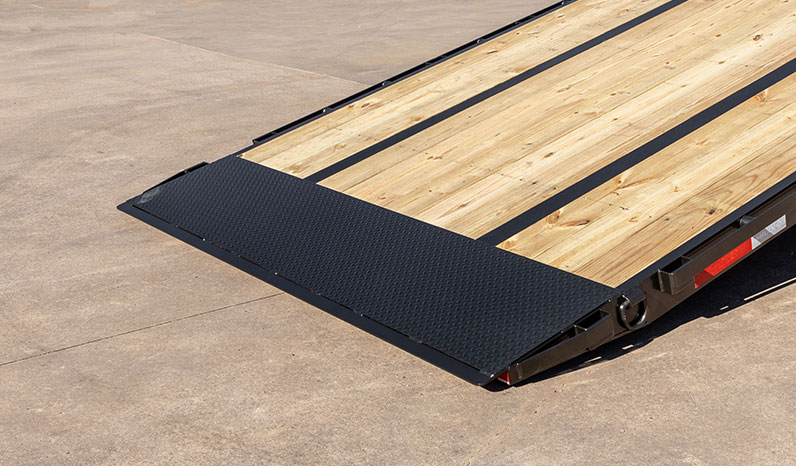 TSX Single Wheel Flatbed Trailer | Powered Tilt | MAXX-D Trailers