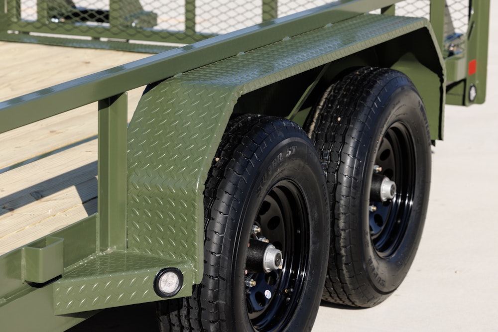 U4X 10K Tandem Axle Utility | MAXX-D Trailers