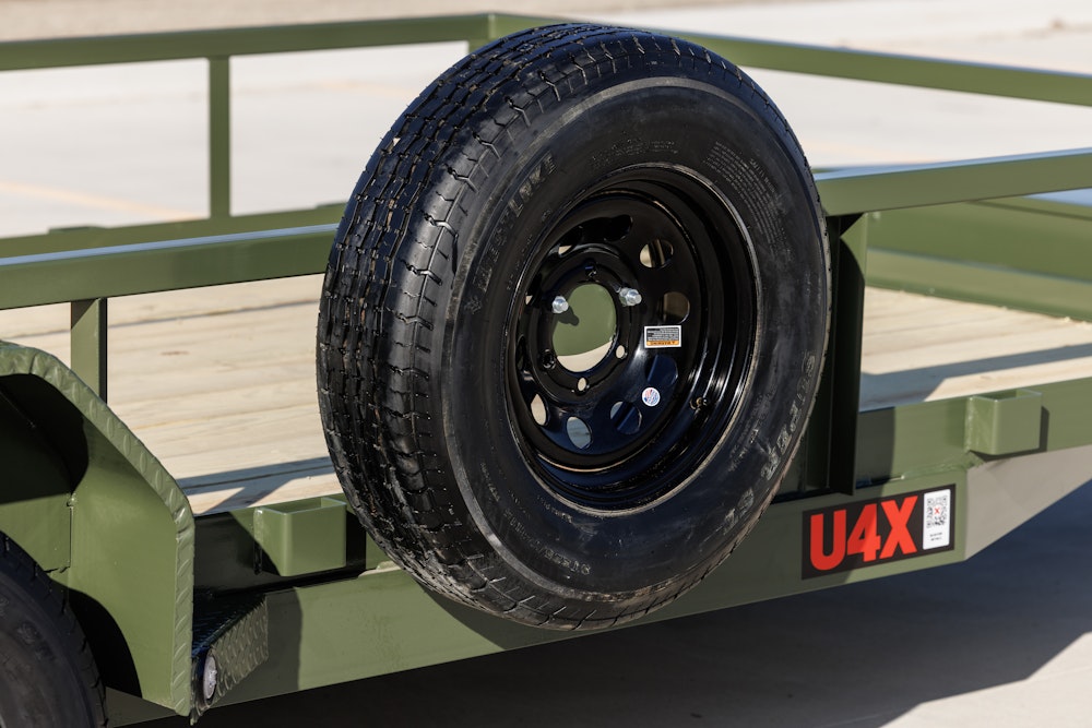 U4X 10K Tandem Axle Utility | MAXX-D Trailers