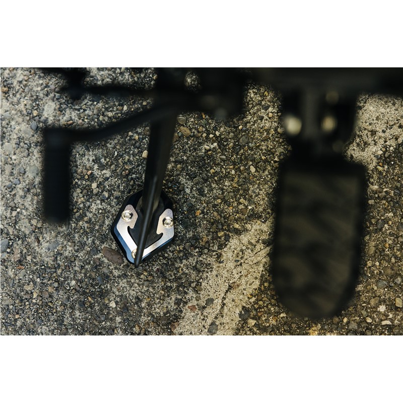Side Stand Enlarger, 2024 700CL-X Sport