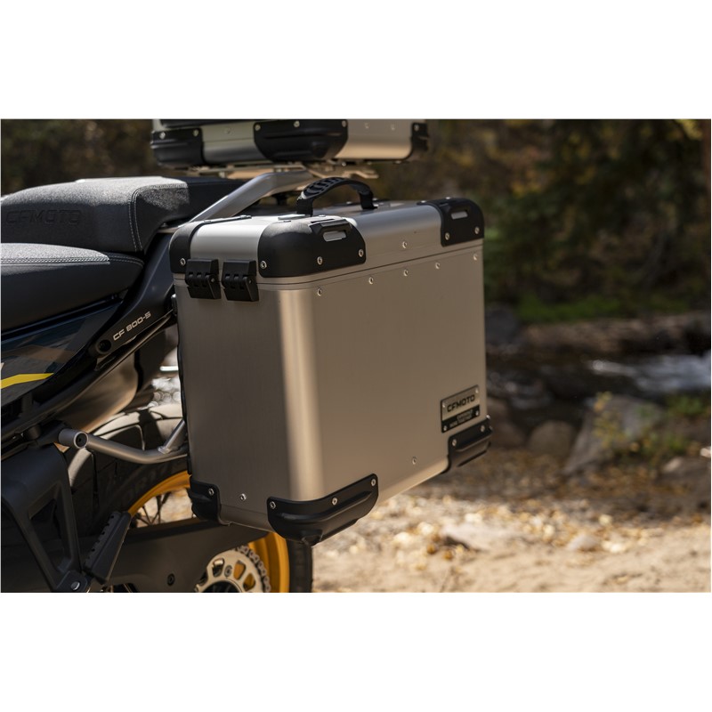 3-Piece Pannier Set - Silver 6WWV-808000-5000, CFMOTO USA