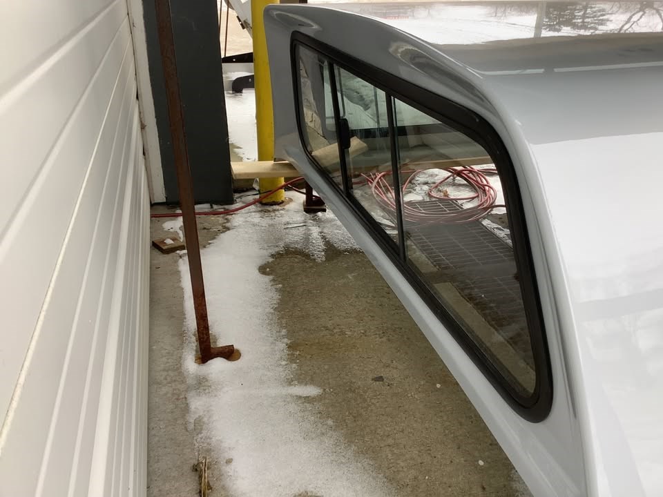 New Truck Caps at Nitro Truck and Auto Accessories